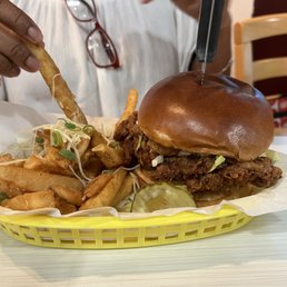 604 ALE HOUSE - TEMP. CLOSED - Updated July 2025 - 120 Photos & 62 ...