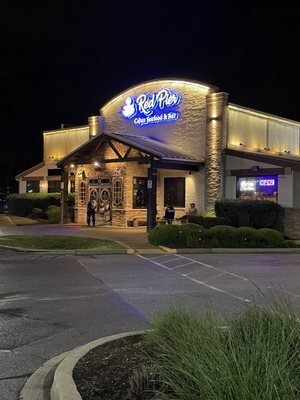 RED PIER CAJUN SEAFOOD & BAR - RIDGEWAY - Updated December 2025 - 148 ...