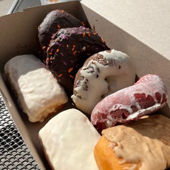WORLD’S FAIR DONUTS - Updated July 2024 - 184 Photos & 304 Reviews ...
