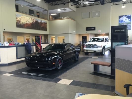 NORTH POINT CHRYSLER JEEP DODGE RAM FIAT - Updated December 2025 - 19 ...