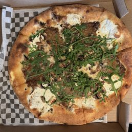 SOHO SLICE - Updated July 2025 - 33 Photos & 34 Reviews - 19340 ...