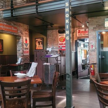 HOPLEAF BAR - Updated December 2025 - 1276 Photos & 2383 Reviews - 5148 ...