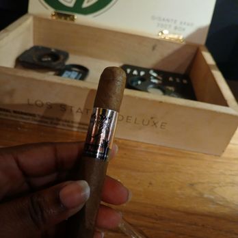 TAP N ASH SOCIAL CLUB - Updated January 2025 - 166 Photos & 104 Reviews ...