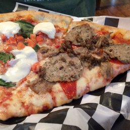 PIZZA CHAPEL - Updated January 2026 - 137 Photos & 138 Reviews - 637 ...