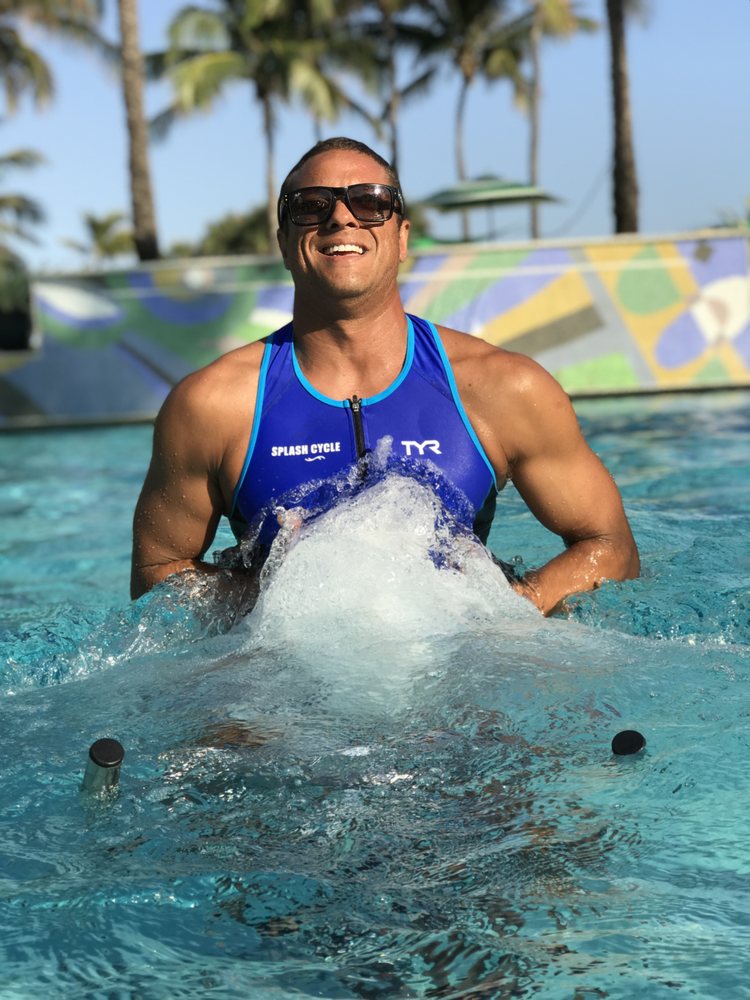 SPLASHCYCLE - Updated September 2024 - 1717 Collins Ave, Miami Beach ...