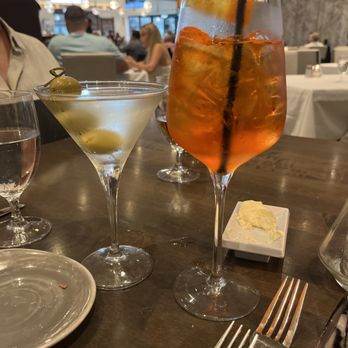 ONE 10 - Updated November 2024 - 710 Photos & 343 Reviews - 569 ...