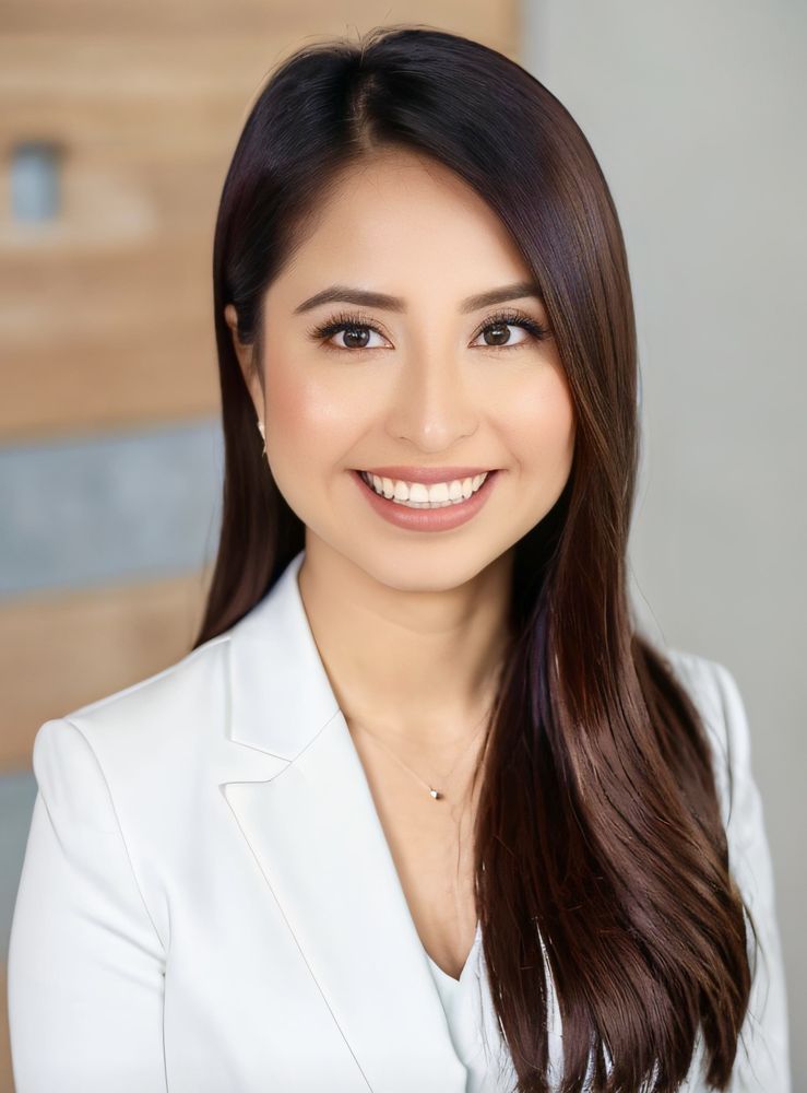 LISA MOESEL - COLDWELL BANKER REALTY - Updated April 2025 - Contact Agent - 47 Photos - 362 N ...