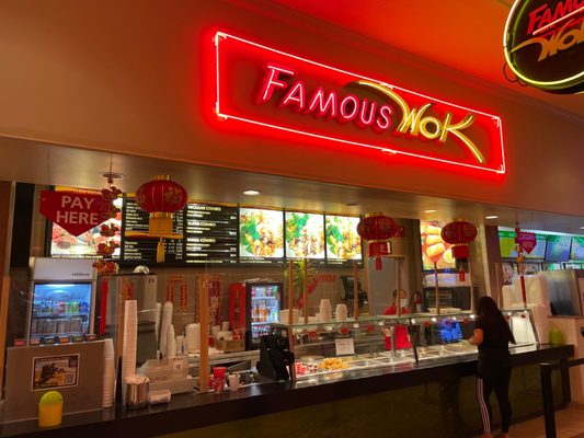 FAMOUS WOK - Updated December 2025 - 16 Photos & 26 Reviews - 4250 W ...