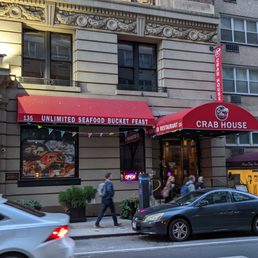 CRAB HOUSE NYC - Updated July 2025 - 2370 Photos & 1275 Reviews - 135 E ...
