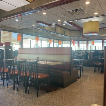 NEW ROCHELLE DINER - 359 Photos & 275 Reviews - Yelp