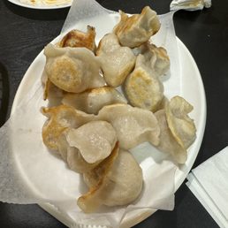 FOUR SEASONS DUMPLING - Updated December 2024 - 205 Photos & 100 ...