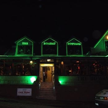 BOMBAY COTTAGE - Updated October 2025 - 17 Reviews - 4 Lower ...