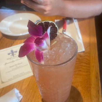 MAPLE TREE INN - Updated August 2024 - 764 Photos & 683 Reviews - 18849 ...