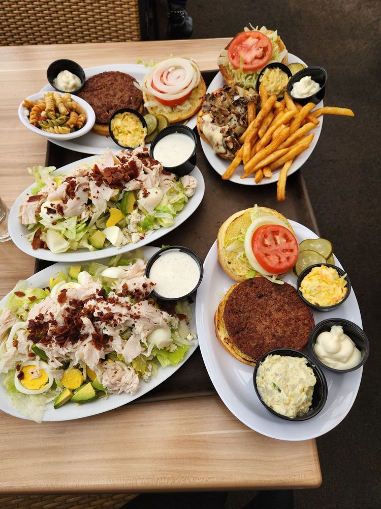 COUNTRYSIDE SALOON - Updated December 2025 - 319 Photos & 277 Reviews ...