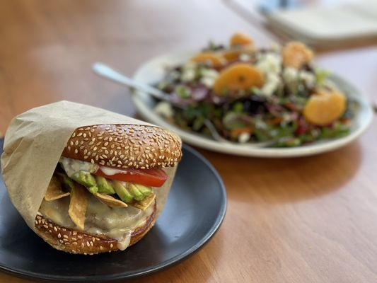 ROAM ARTISAN BURGERS - 322 Photos & 297 Reviews - Burgers - 6000 ...