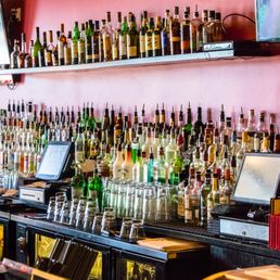 OYE’S RESTAURANT & BAR - Updated October 2025 - 97 Photos & 374 Reviews ...