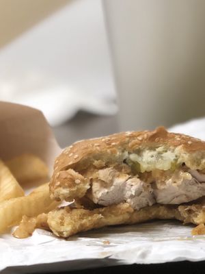 BIRDS AND BURGERS - 58 Photos & 79 Reviews - 717 1st St N, Alabaster ...