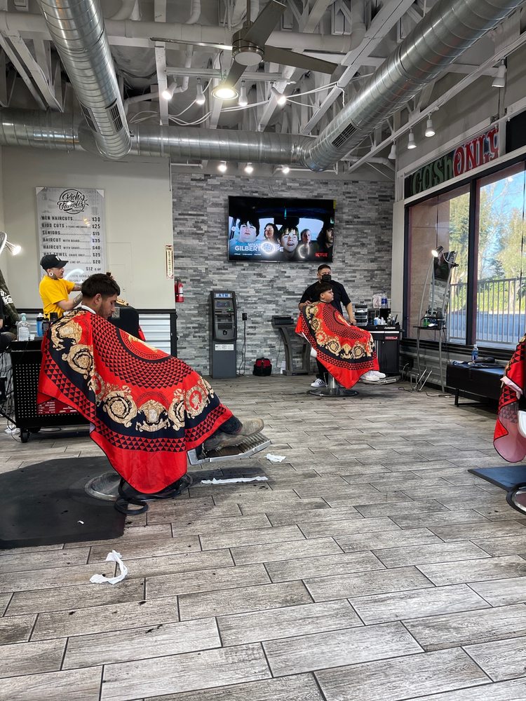 RICH AND FAMOUS BARBERSHOP - Updated January 2025 - 10 Reviews - 5480 ...
