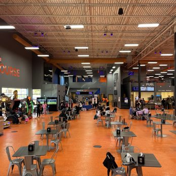 SKY ZONE TRAMPOLINE PARK - Updated October 2025 - 148 Photos & 169 ...