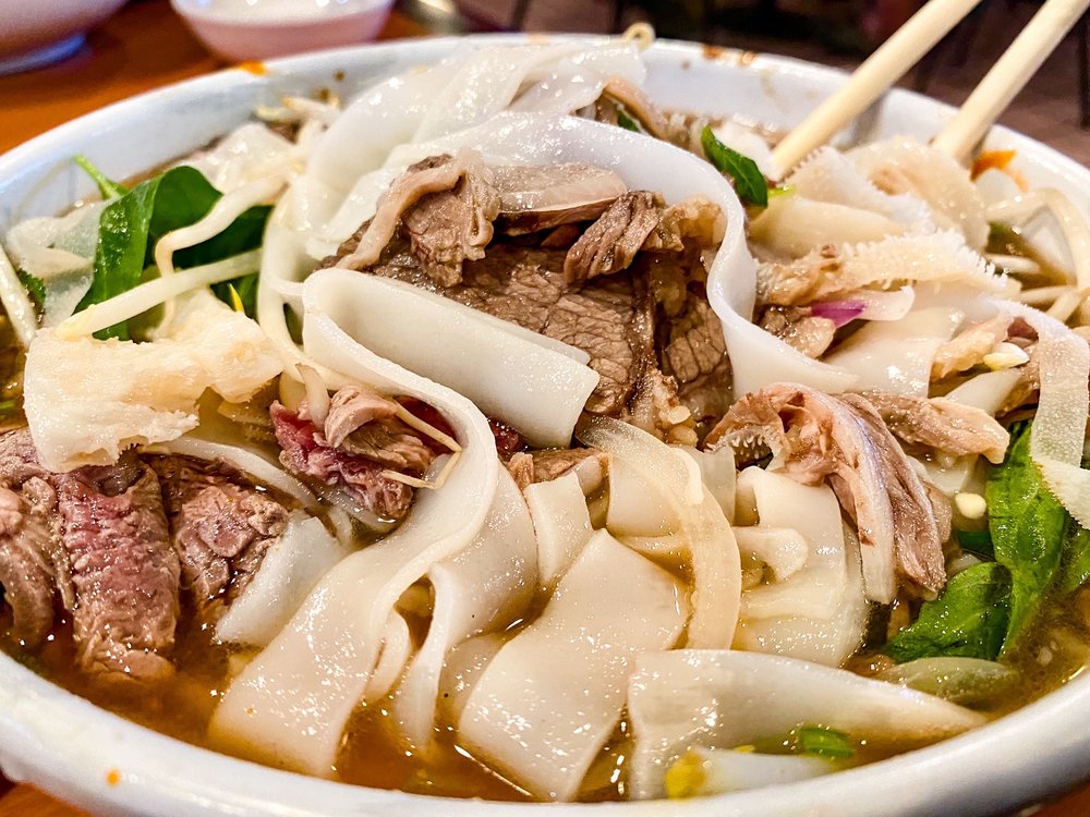 PHO CITY - Updated December 2024 - 1103 Photos & 605 Reviews - 6175 ...