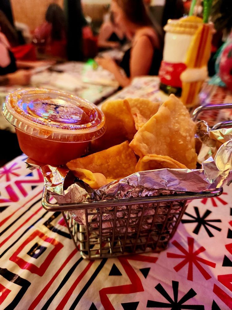 RED GILL BISTRO GALENTINES - Updated February 2026 - 134 Photos - 4660 ...