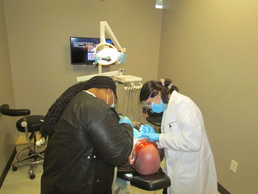 7 TO 7 DENTAL & ORTHODONTICS - Updated December 2025 - 202 Photos & 86 ...