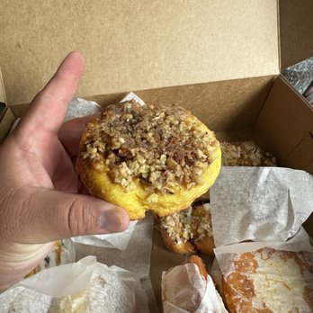 NAA’S BAKERY - Updated September 2024 - 259 Photos & 191 Reviews - 3527 ...