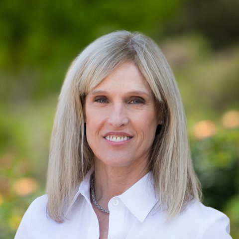 SUZANNE KERLEY, MD - Updated October 2025 - 17 Reviews - 2950 Research ...