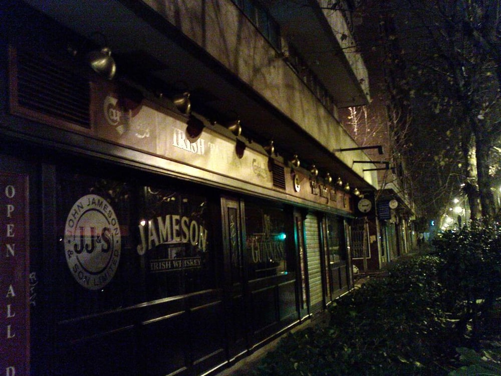 THE THIRTY THREE - Updated April 2024 - Calle Clara del Rey 33, Madrid ...