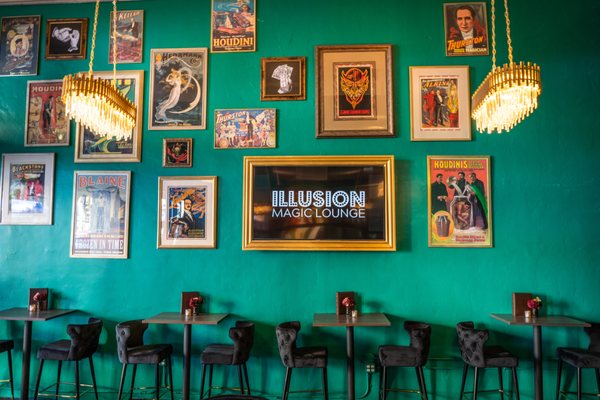 ILLUSION MAGIC LOUNGE - 455 Photos & 367 Reviews - 1418 4th St, Santa ...