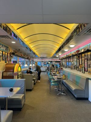 59ER DINER - Updated July 2024 - 378 Photos & 319 Reviews - 15361 US ...