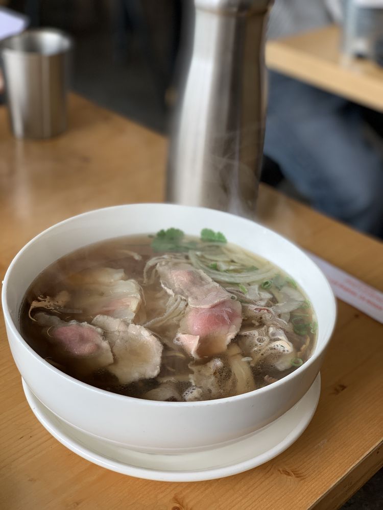 PHO LEGEND - 335 Photos & 347 Reviews - 209 S Vermont Ave, Los Angeles ...
