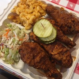 HOT CHICKEN TAKEOVER - 553 Photos & 720 Reviews - 4203 N High St ...