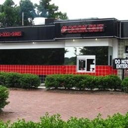 COOK OUT - Updated June 2025 - 27 Photos & 78 Reviews - 3244 Capital ...