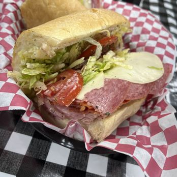 CERRATO’S ITALIAN MARKET & DELI - Updated May 2025 - 81 Photos & 184 ...