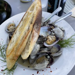 BUCK BAY SHELLFISH FARM - Updated July 2025 - 352 Photos & 222 Reviews ...