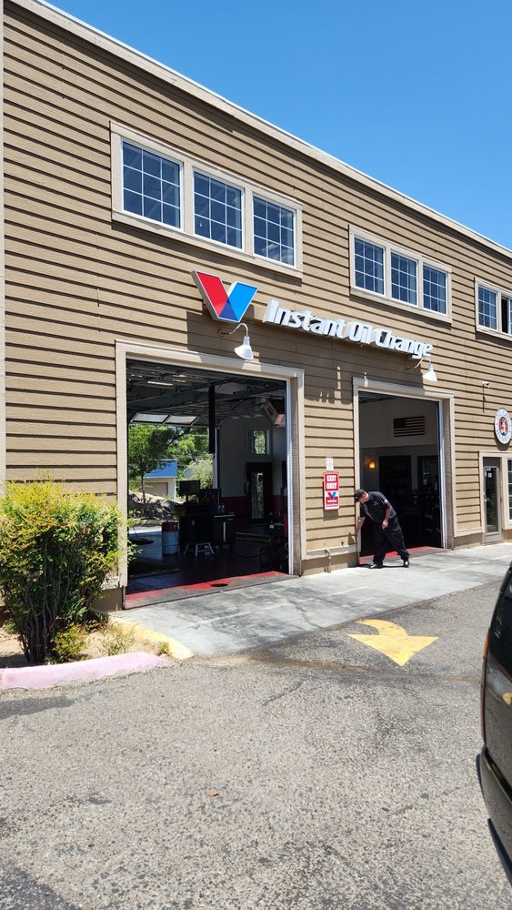VALVOLINE INSTANT OIL CHANGE - 14 Photos & 34 Reviews - 439 Miller ...