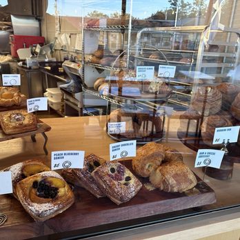 COMMON GOOD BAKERY - Updated December 2025 - 144 Photos & 177 Reviews ...