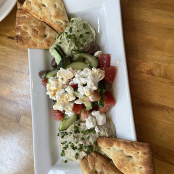 AZUR - Updated August 2025 - 328 Photos & 421 Reviews - 425 Grinnell St ...