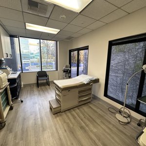 KECK MEDICINE OF USC - SPINE CENTER - Updated May 2025 - 1450 San Pablo ...