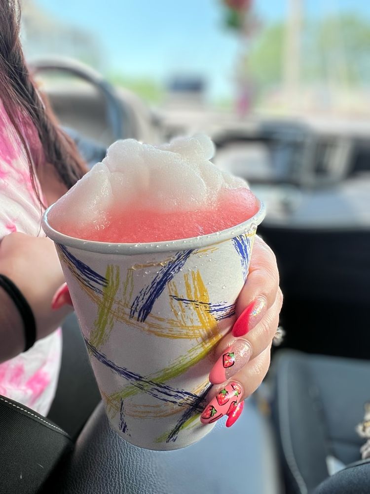 MR LEMON - Updated December 2025 - 38 Photos & 90 Reviews - 32 Hawkins ...