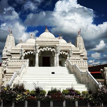 BAPS SHRI SWAMINARAYAN MANDIR, CHICAGO - Updated October 2025 - 261 ...