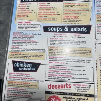 DIGGER’S DINER - BRENTWOOD - Updated May 2025 - 460 Photos & 688 ...