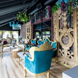 MAHARANI PALACE - Updated December 2025 - 343 Photos & 131 Reviews ...