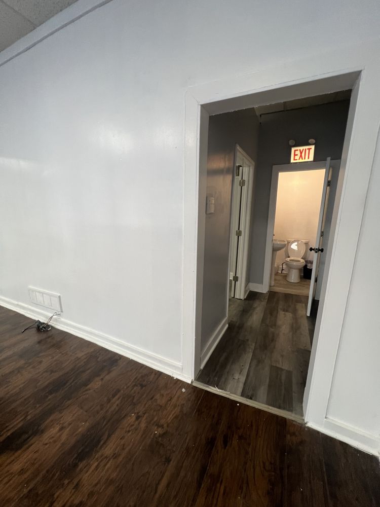 THE SIGNATURE SUITE - Request a Quote - 29 Photos - 460 E 75th St ...