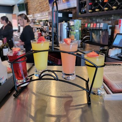 THE WINDMILL - Updated December 2025 - 140 Photos & 252 Reviews - 1167 ...