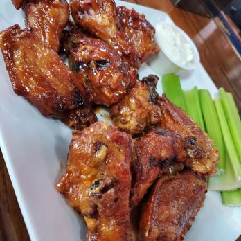 CHECKERED FLAG TAVERN - Updated March 2025 - 373 Photos & 153 Reviews ...