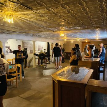 PENDLETON UNDERGROUND TOURS - Updated September 2025 - 148 Photos & 65 Reviews - 37 SW Emigrant ...