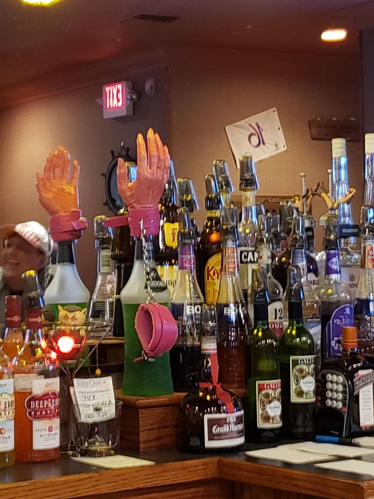 10 12 LOUNGE - Updated May 2025 - 19 Photos & 21 Reviews - 910 Main St ...