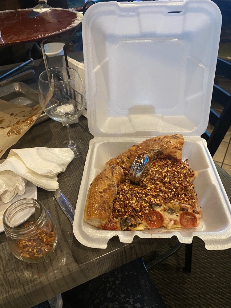 CASTAWAYS - Updated December 2025 - 77 Photos & 71 Reviews - 3940 Boy ...